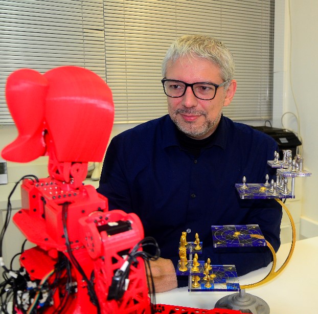 Alexandre Simões - H.IAAC